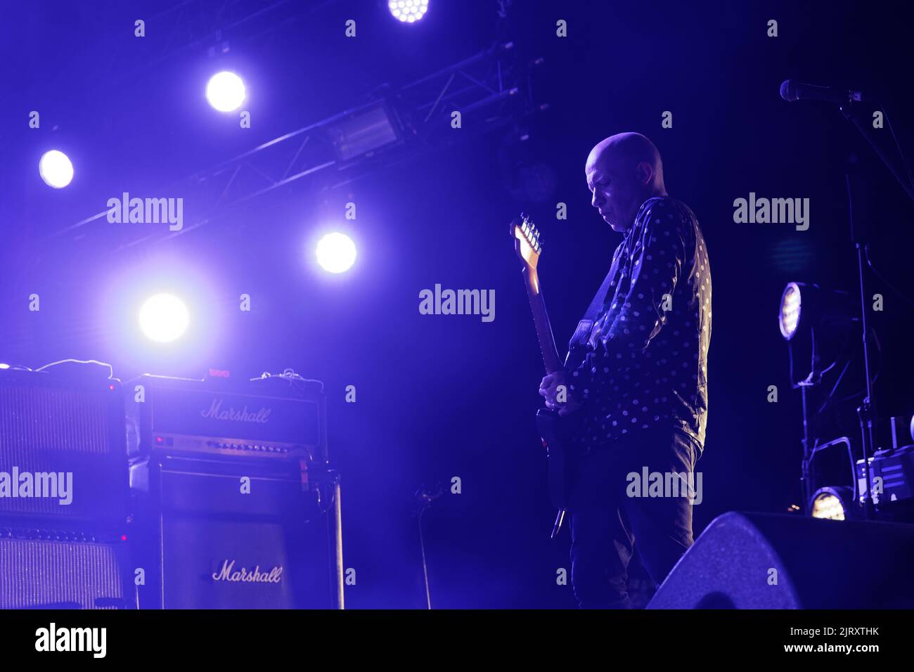 Mogwai dominic aitchison bass hi-res stock photography and images - Alamy