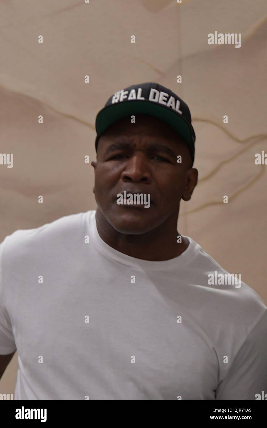 Las Vegas, NV, USA. 26th Aug, 2022. - Evander Holyfied at the Nevada ...