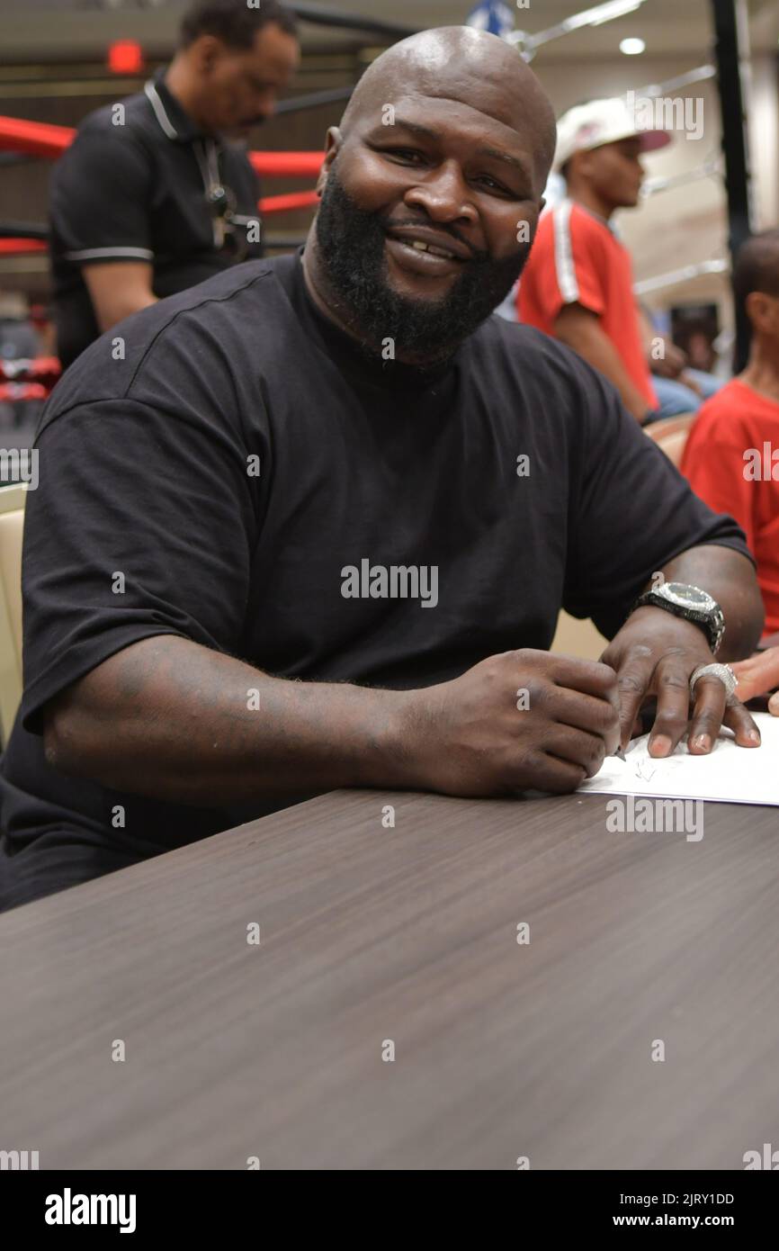 James toney boxing hi-res stock photography and images - Alamy