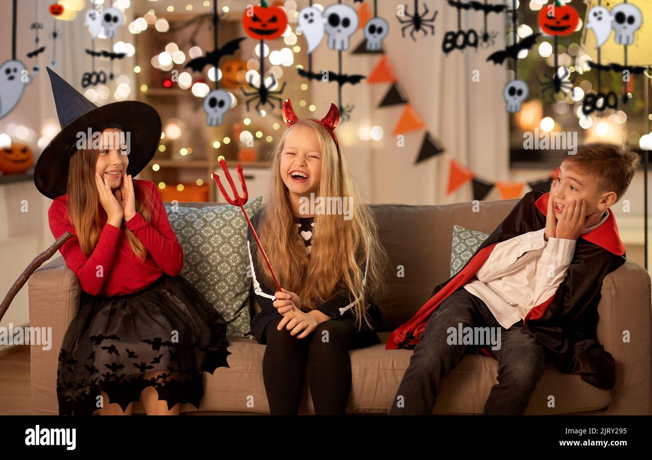 Scared kids in costumes hi-res stock photography and images - Alamy