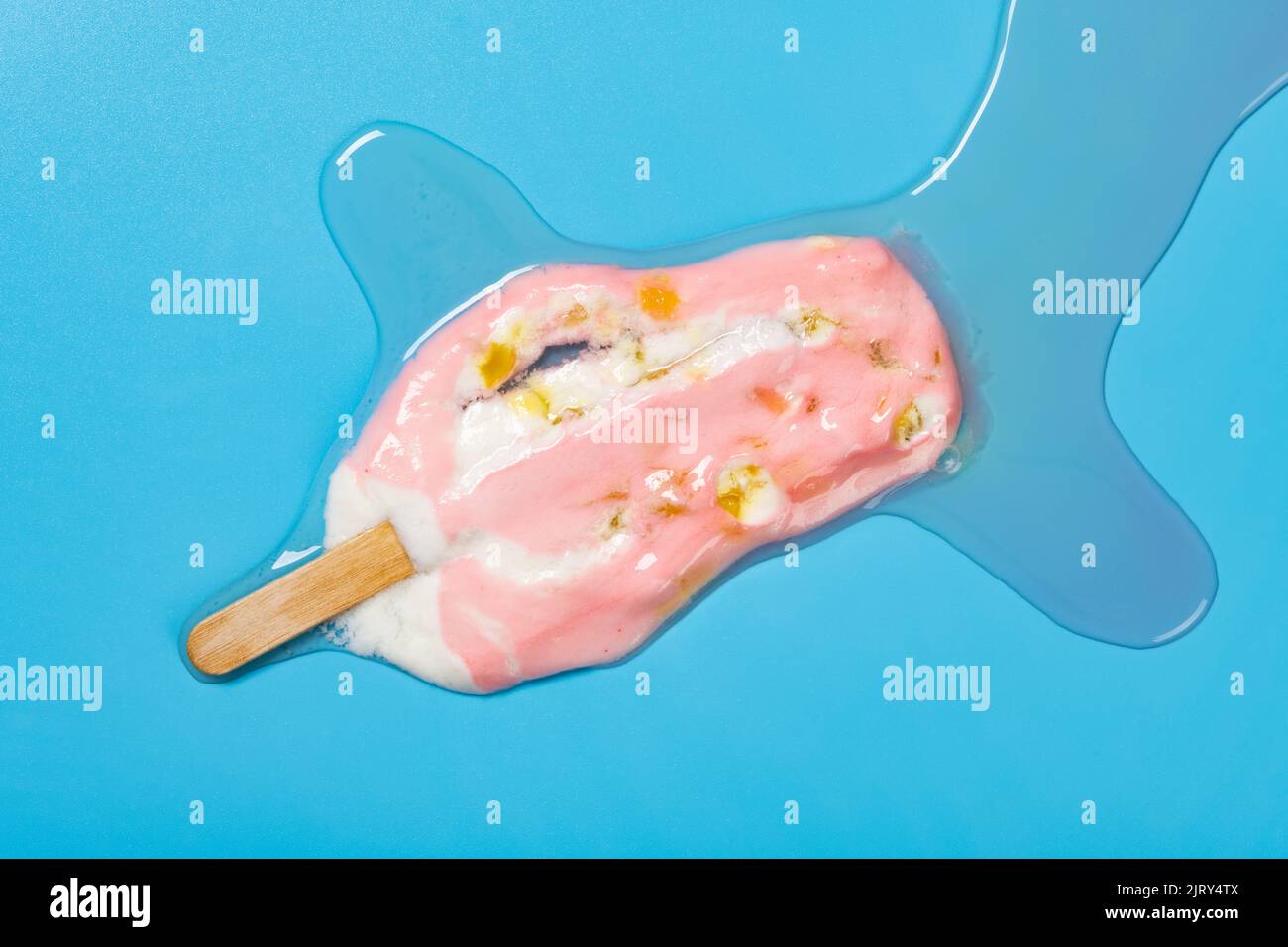 Peach flavor hi-res stock photography and images - Alamy