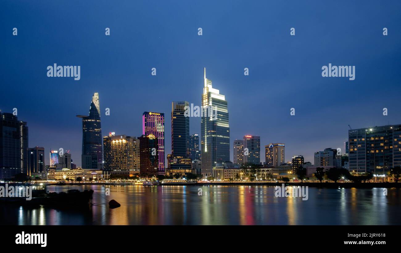 Thu thiem 2 bridge hi-res stock photography and images - Alamy