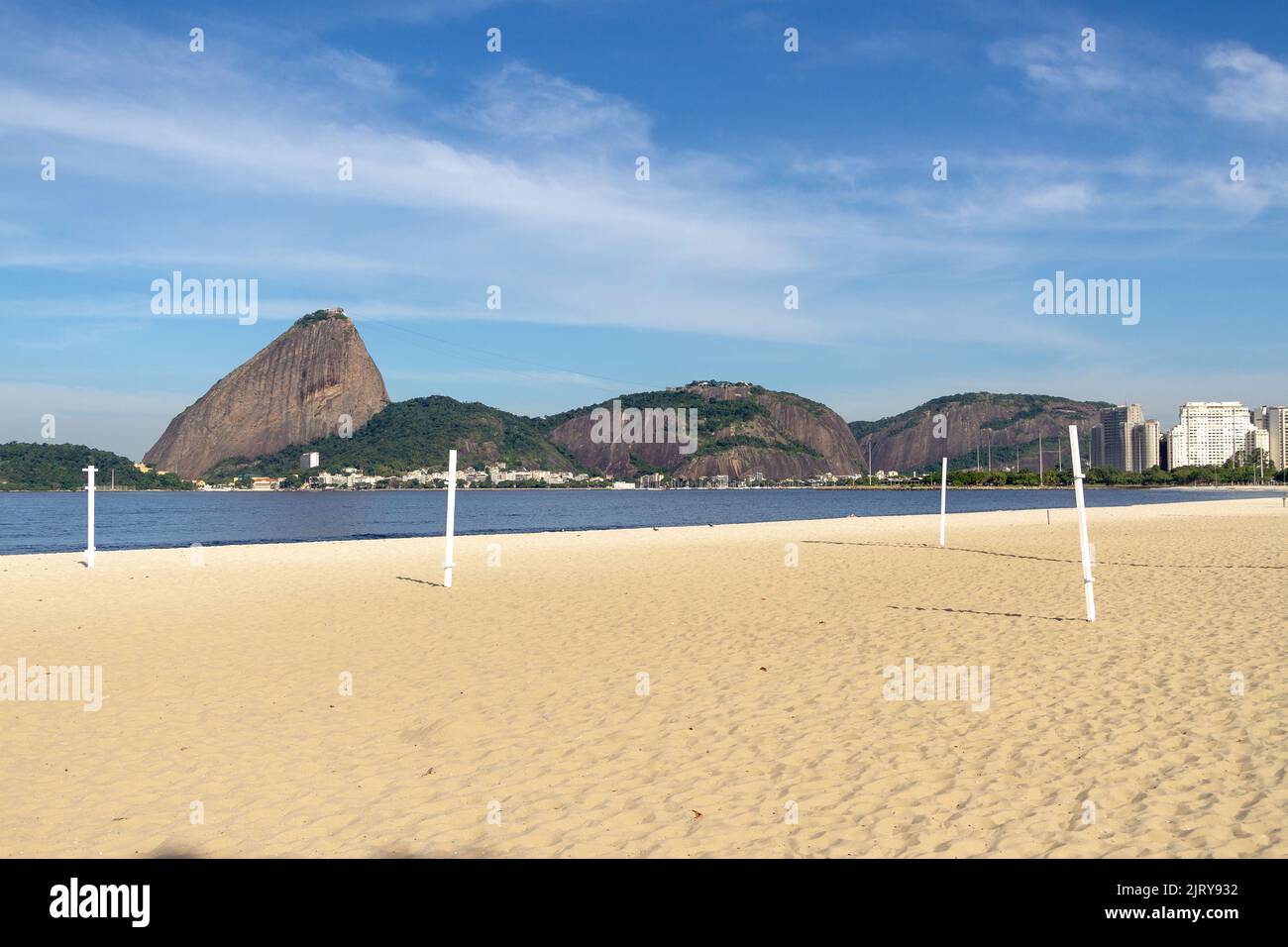 flamengo beach in rio de janeiro with the sugarloaf in the background ...