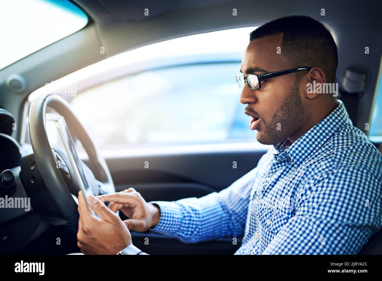 Real time traffic updates hi-res stock photography and images - Alamy