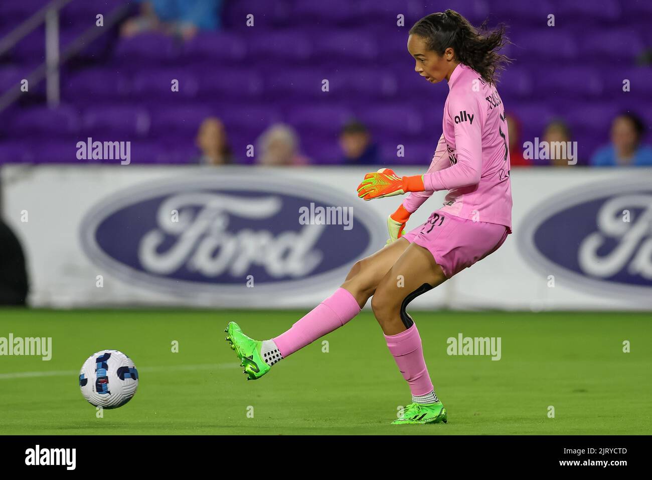 Phallon tullis joyce hi-res stock photography and images - Alamy