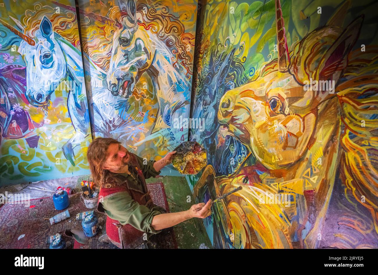 Brightening up a town centre hi-res stock photography and images - Alamy