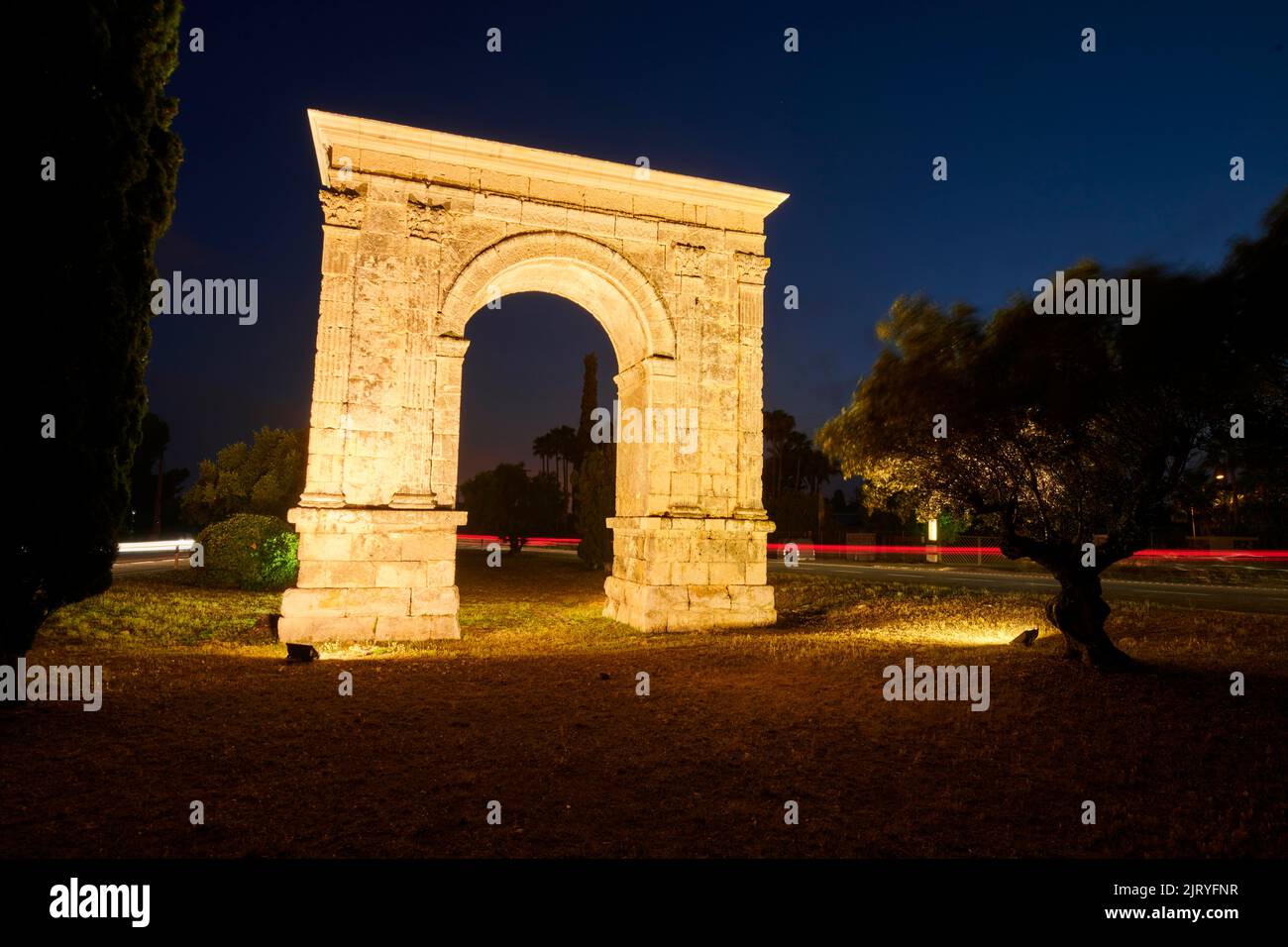 Old roman triumphal arch, Arc de Bera, Catalonia, Spain Stock Photo - Alamy