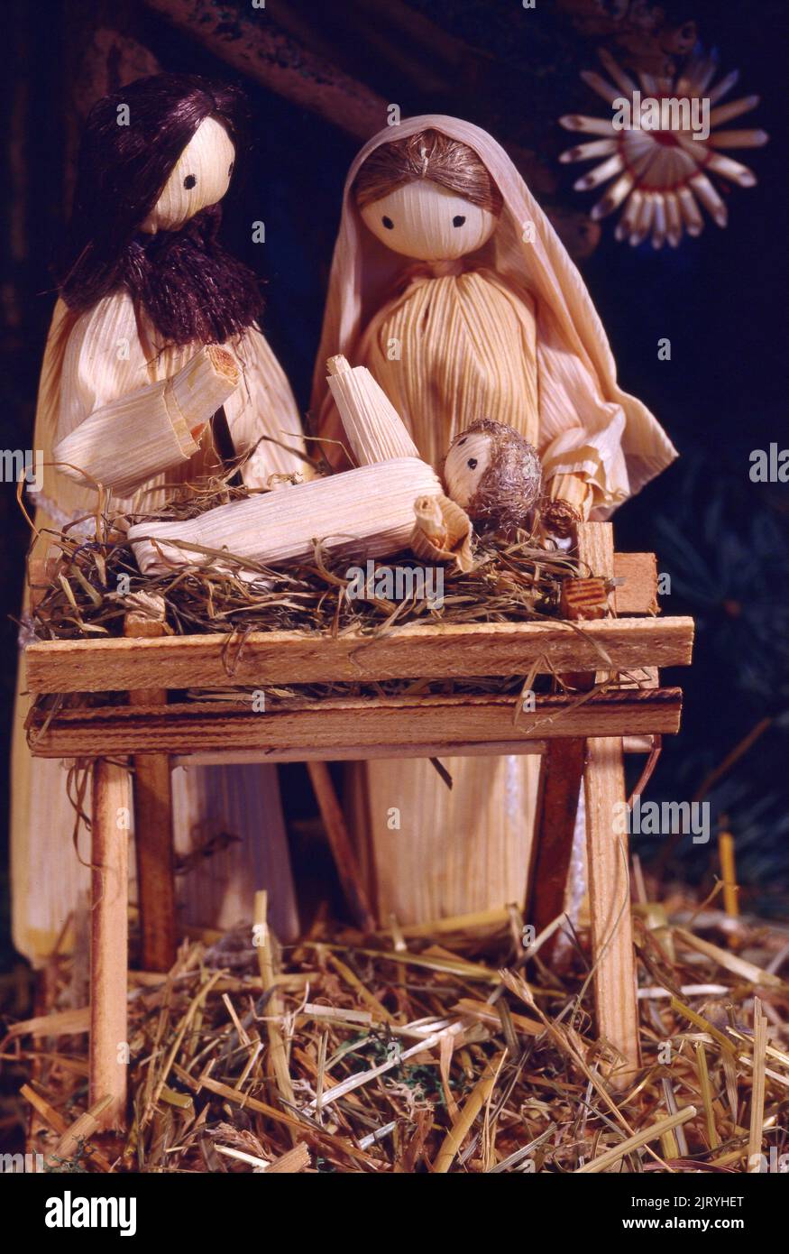 Cradle figures, wooden figures, birth Jesus Christ, Christmas time ...
