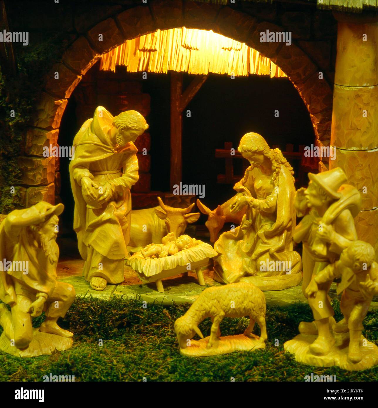 Cradle figures birth of Christ, Christmas time, Advent, Cradle figures ...