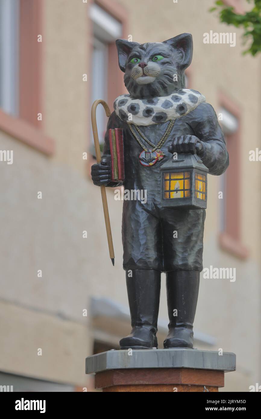 Sculpture for the Alemannic Fasnet Carnival with cat and lantern in ...