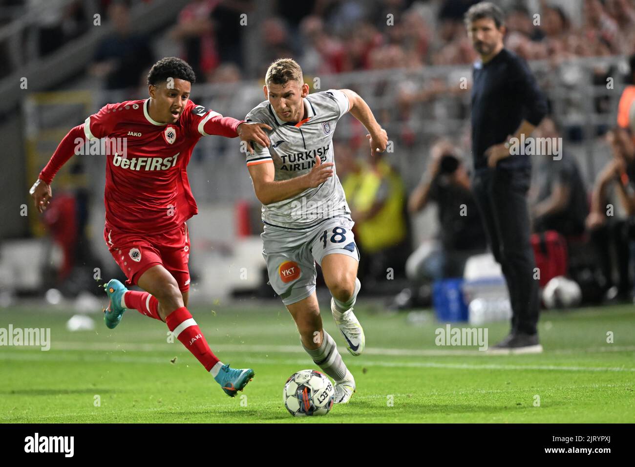 Anthony valencia hi-res stock photography and images - Alamy