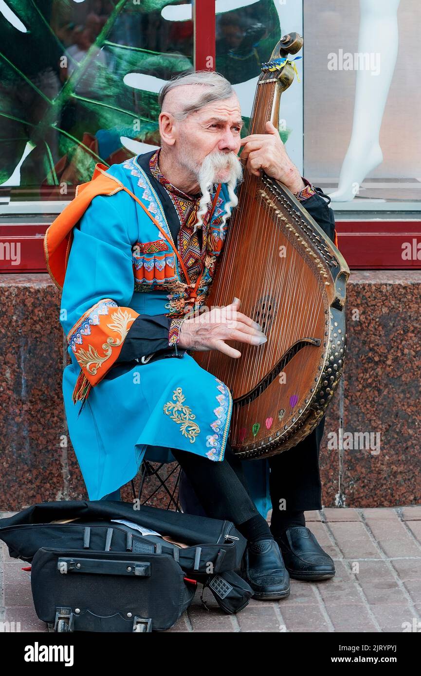 Bandure hi-res stock photography and images - Alamy