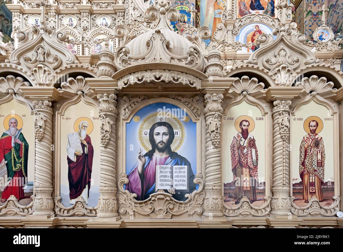 Wooden iconostasis of the newly built Cathedral of Saviors ...