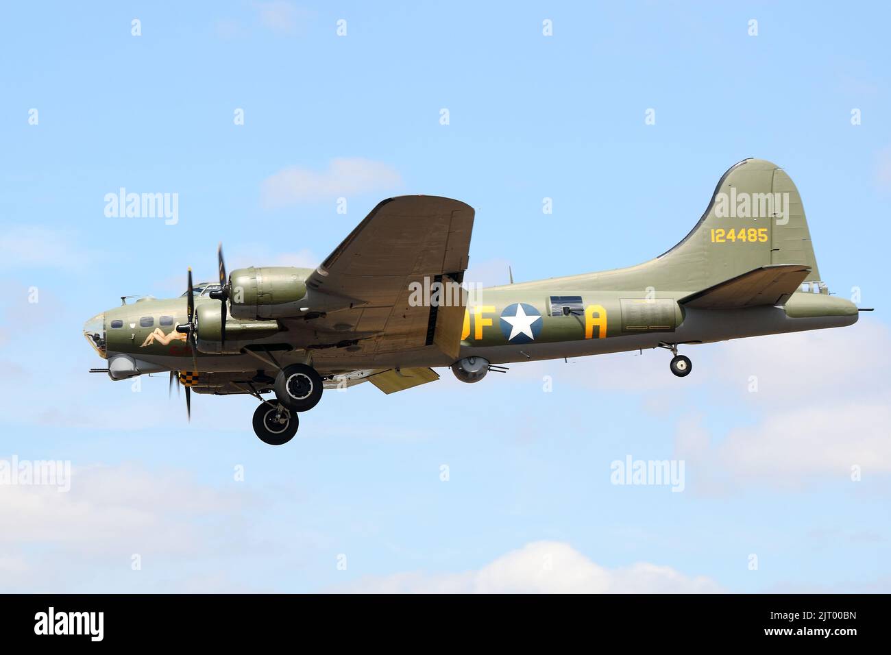 The American Boeing B-17F Flying Fortress heavy bomber during the ...