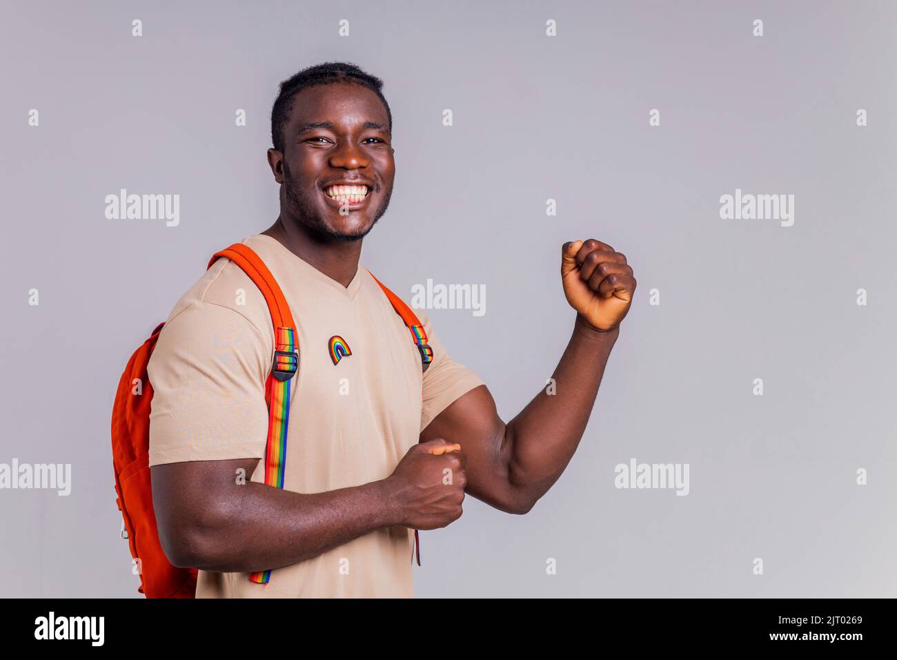 Nigerian man smiling hi-res stock photography and images - Alamy