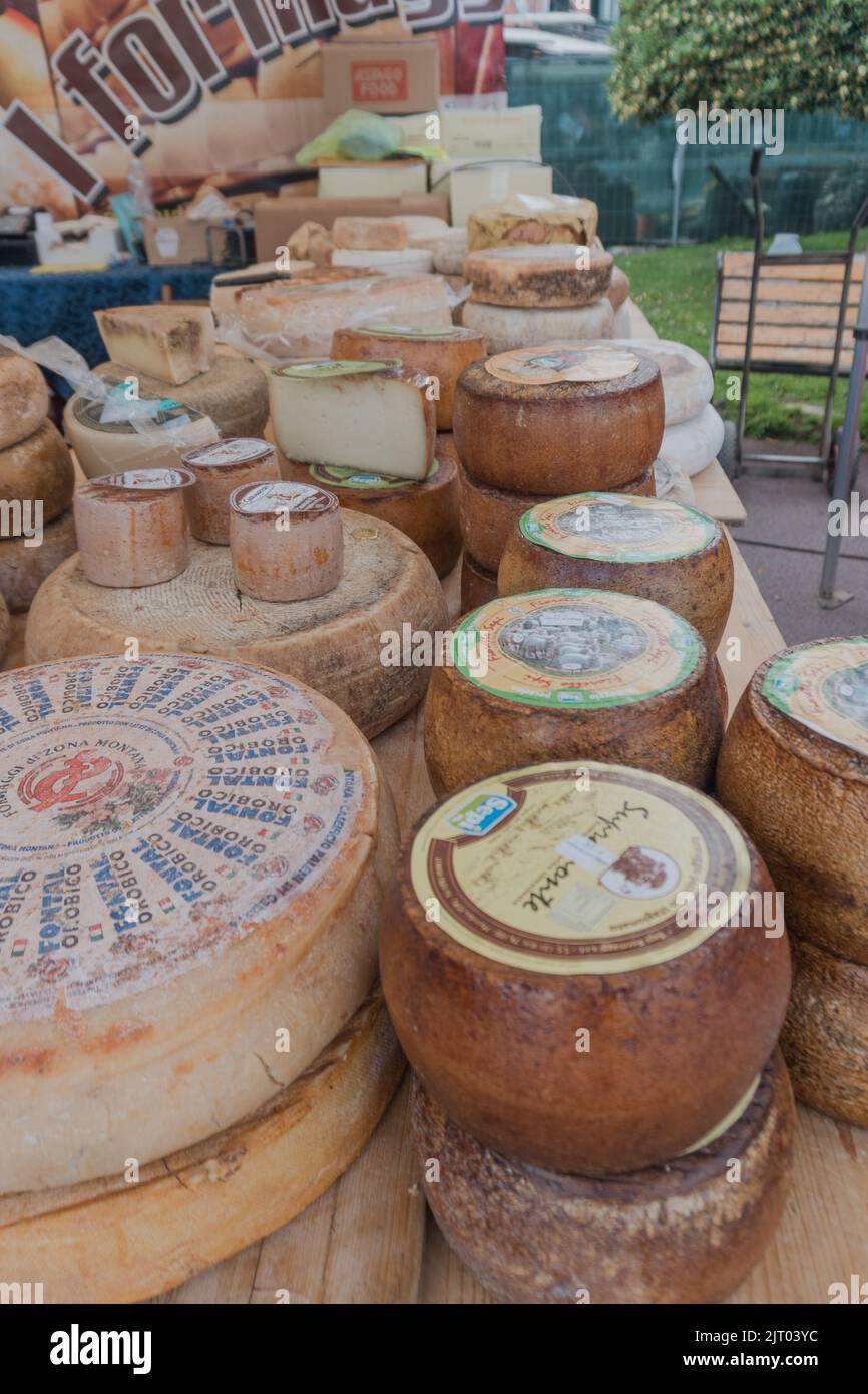Italian cheeses hi-res stock photography and images - Alamy