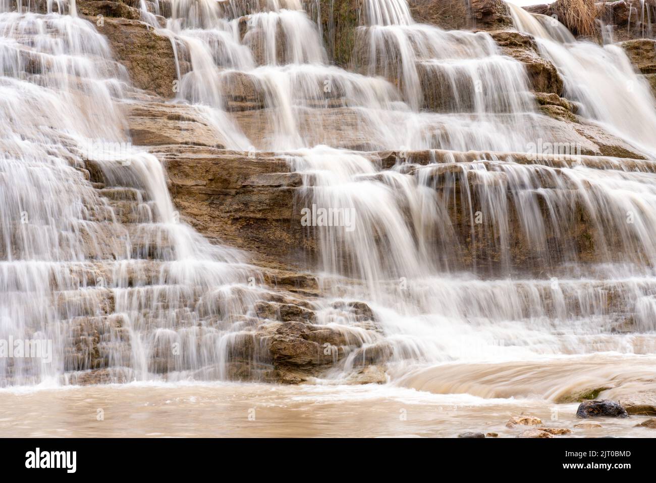 Toquerville Falls is a small waterfall on La Verkin Creek in the desert ...