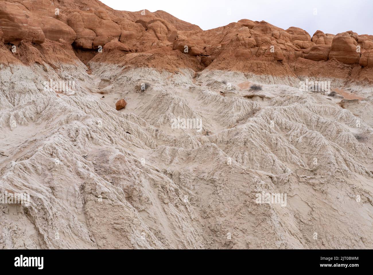 Colorful badlands in the Toadstools area o the Paria Rimrocks, Grand ...