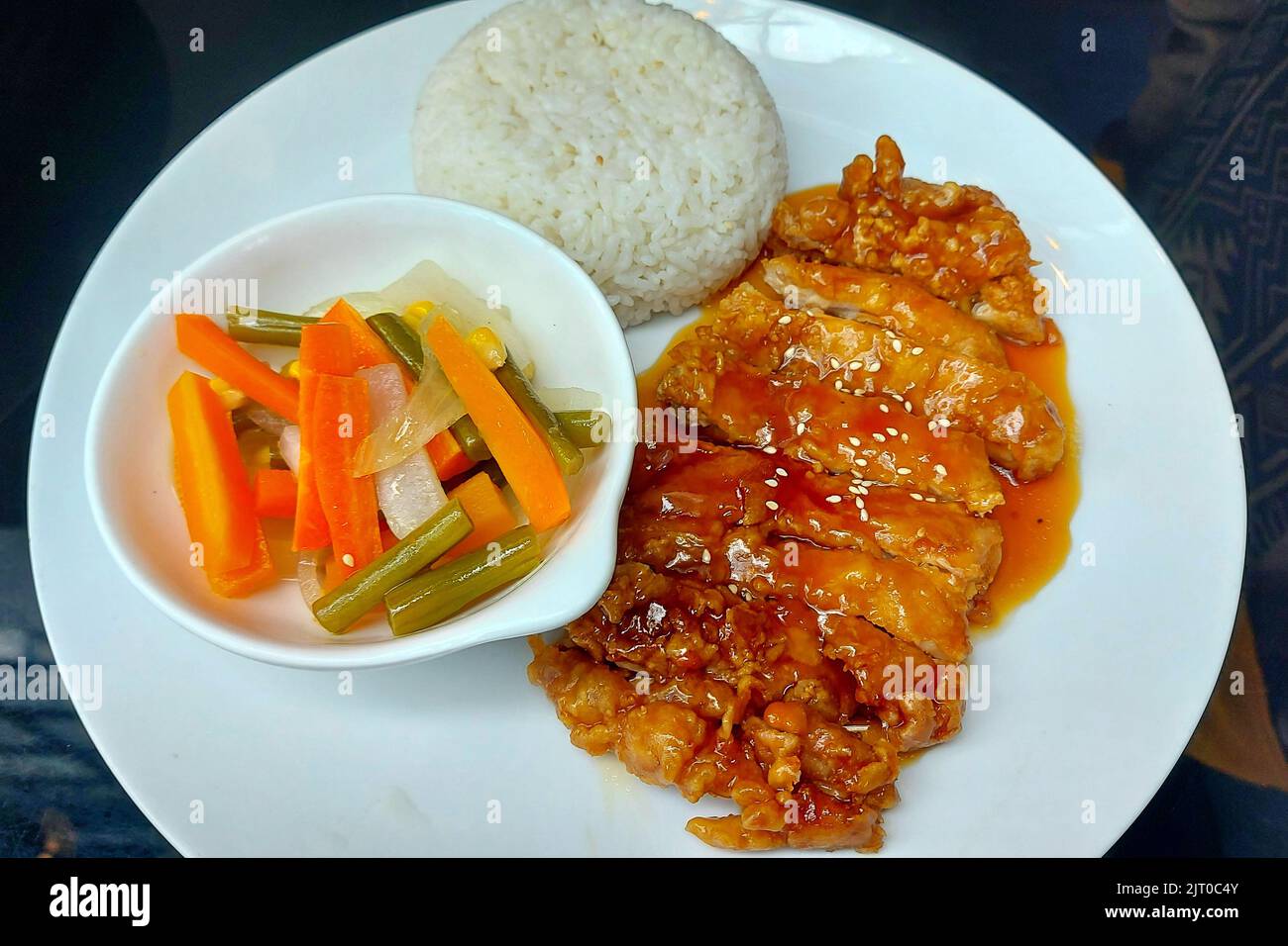 Indonesian resto hi-res stock photography and images - Alamy
