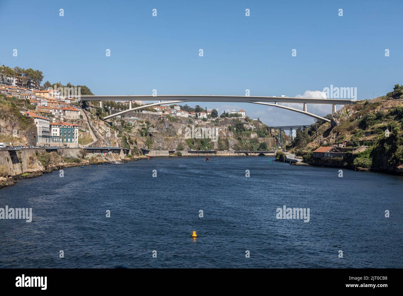 The Road Bridge over the River Douro Porto Stock Photo - Alamy