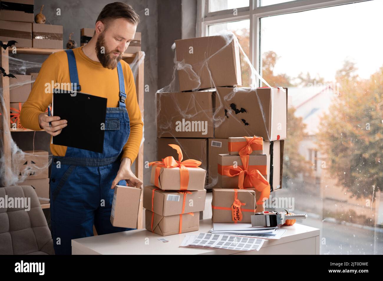 Concept modern new entrepreneur. E-commerce business owner to confirm ...