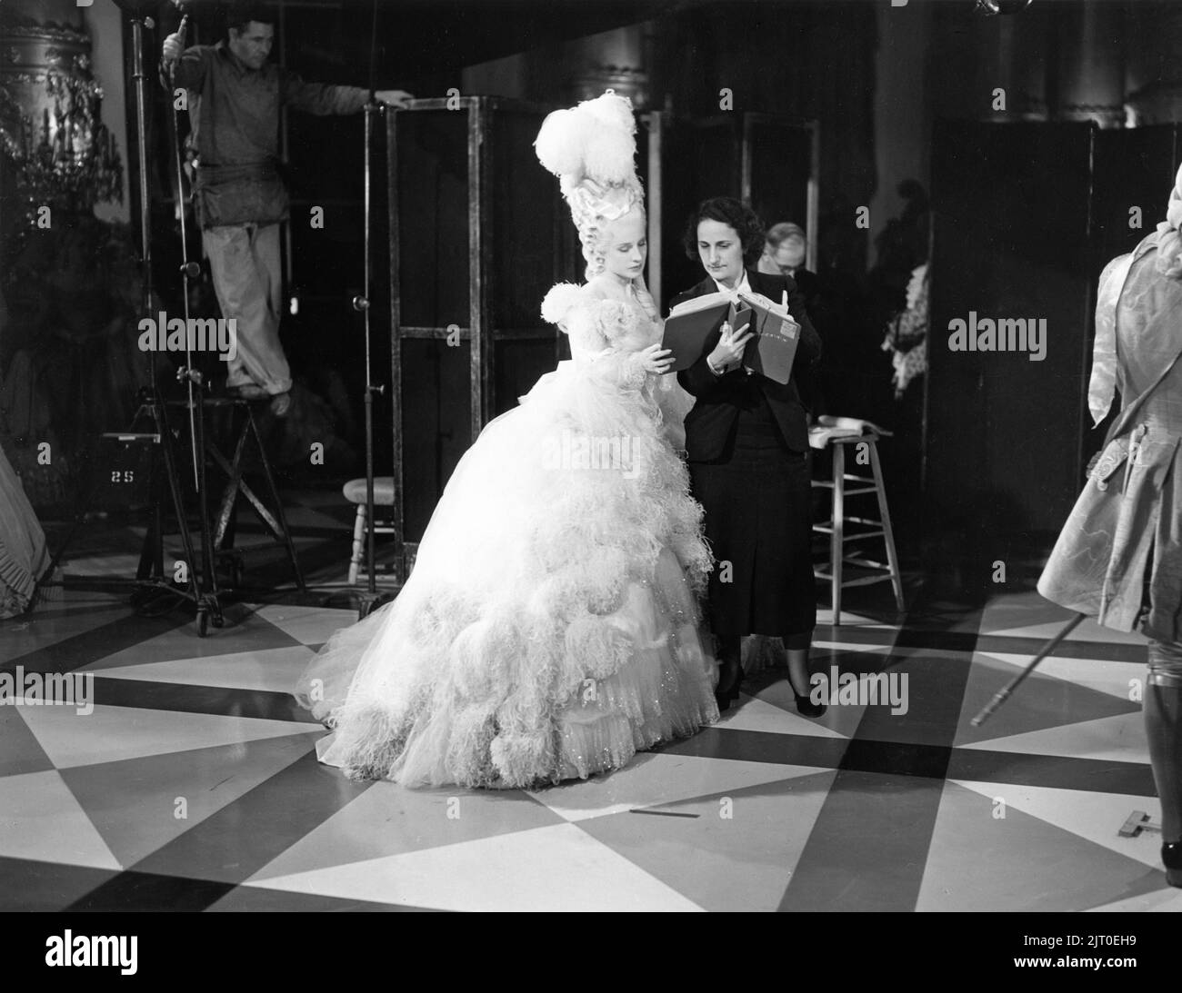 Thomas shearer Black and White Stock Photos & Images - Alamy