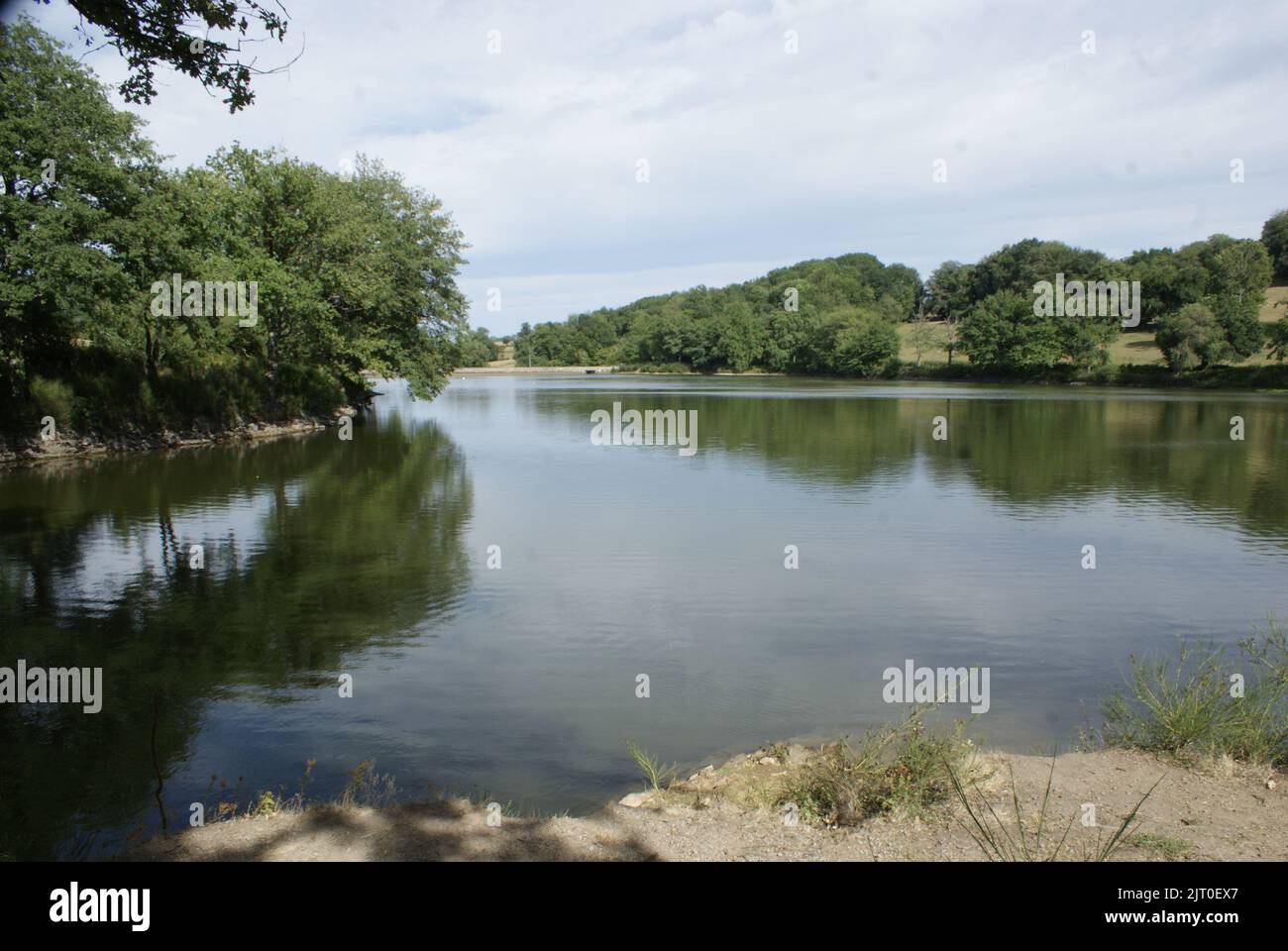 Arbres lac hi-res stock photography and images - Alamy