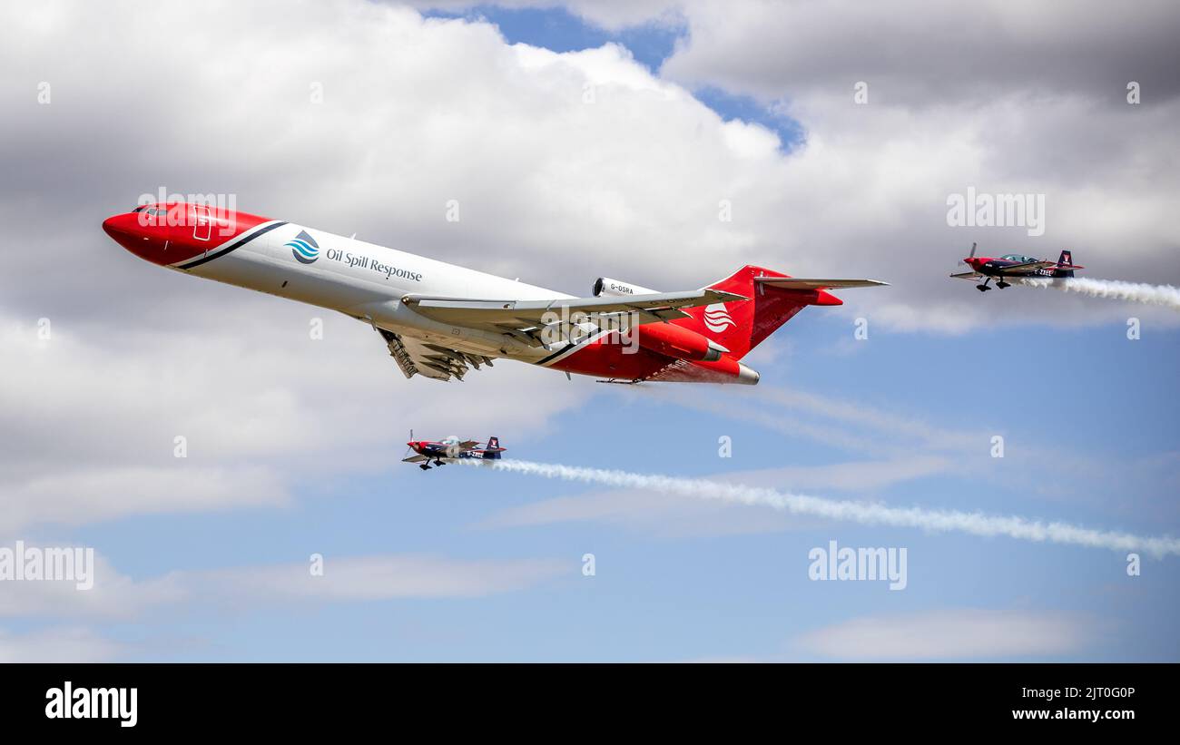 Boeing 727-2S2F Oil Spill Response aircraft performing a special ...