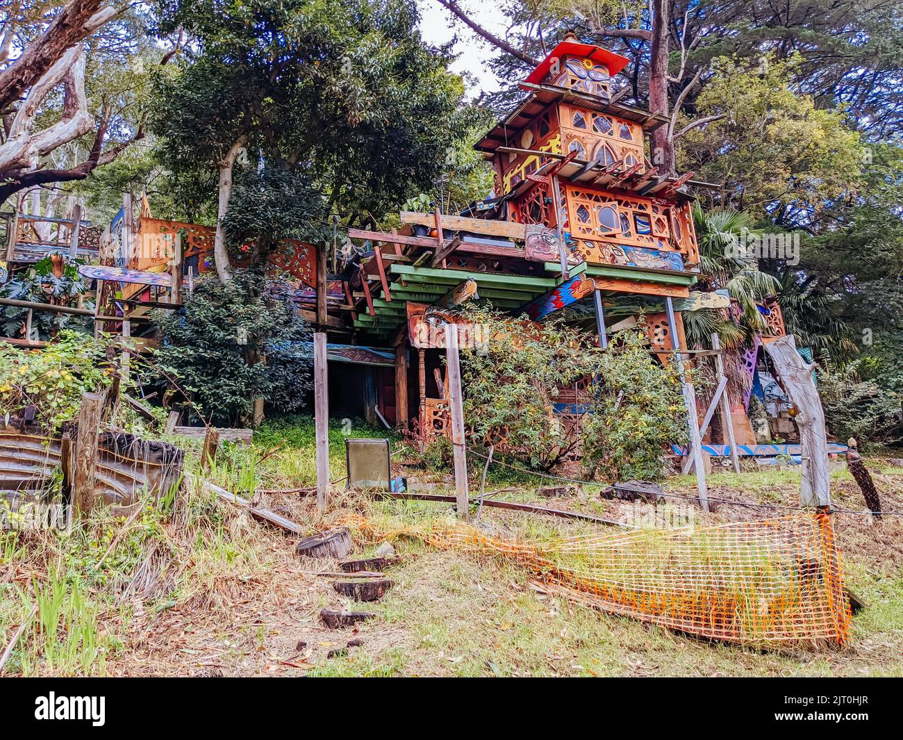 Boinga Bob’s Famed Warburton Treehouse Victoria Australia Stock Photo ...