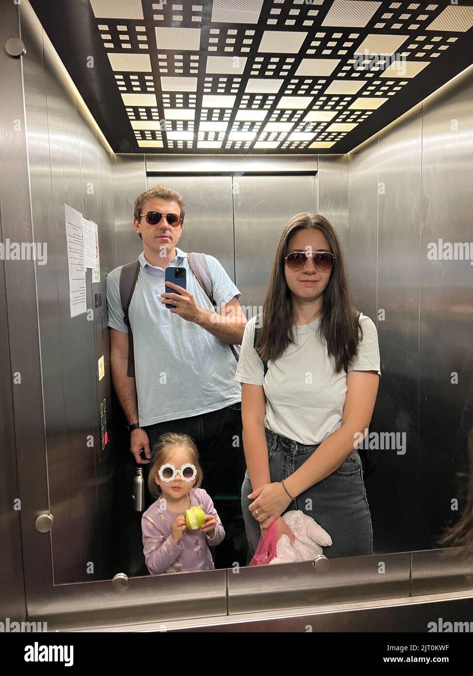 Father photographed daughter hi-res stock photography and images - Alamy