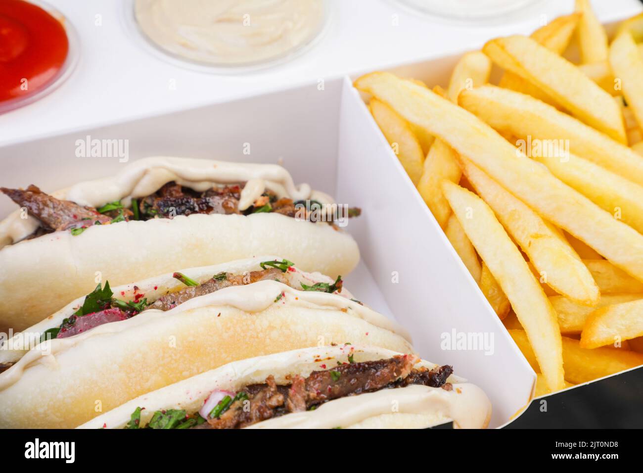 Lebanon pita bread sandwich hi-res stock photography and images - Alamy