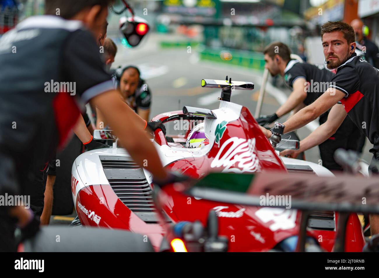 Alfa Romeo F1 Team ORLEN C42, mechanical detail, mechanic, mecanicien ...