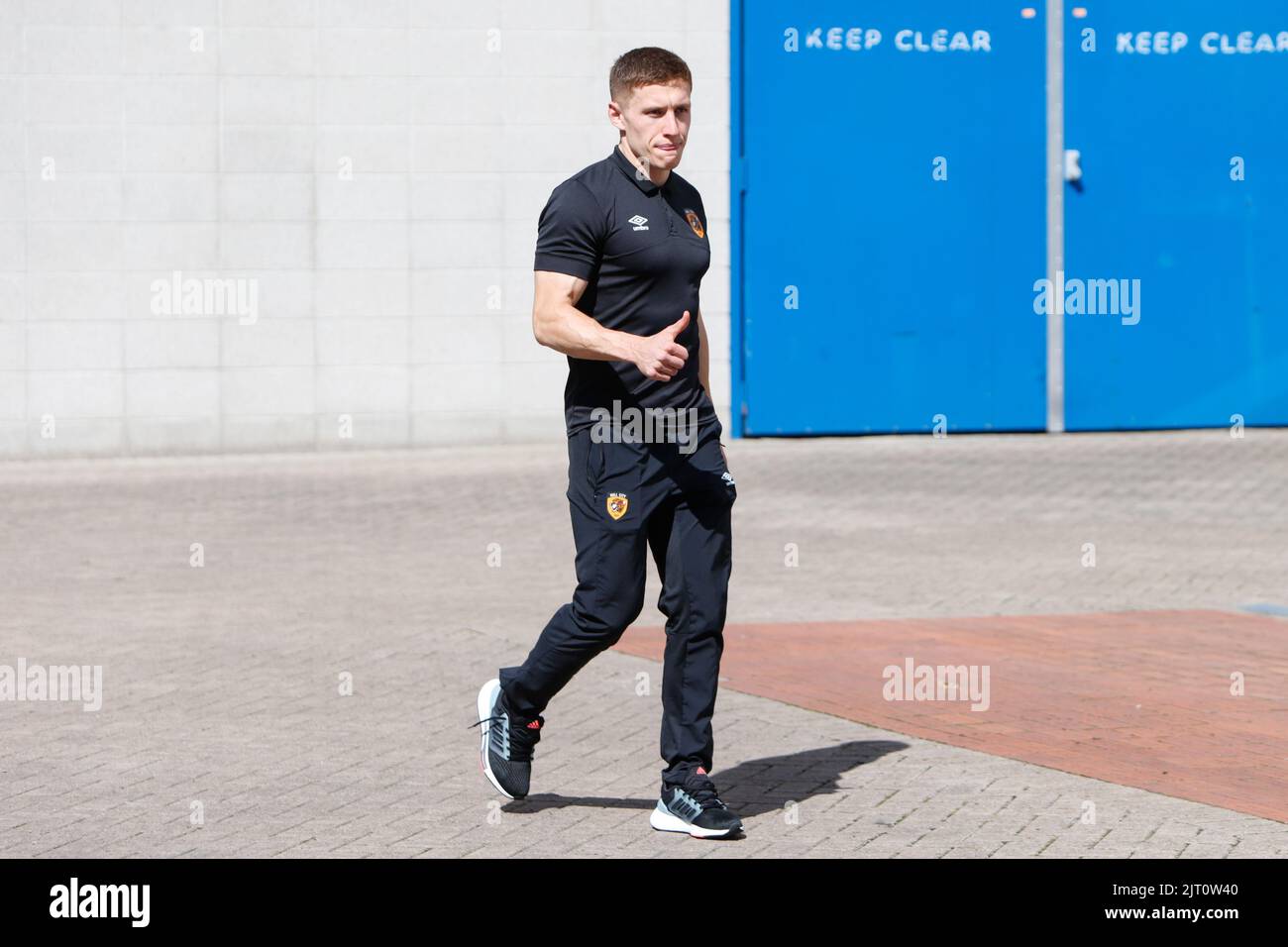 Greg Docherty #8 of Hull City arrives for todays game Stock Photo - Alamy