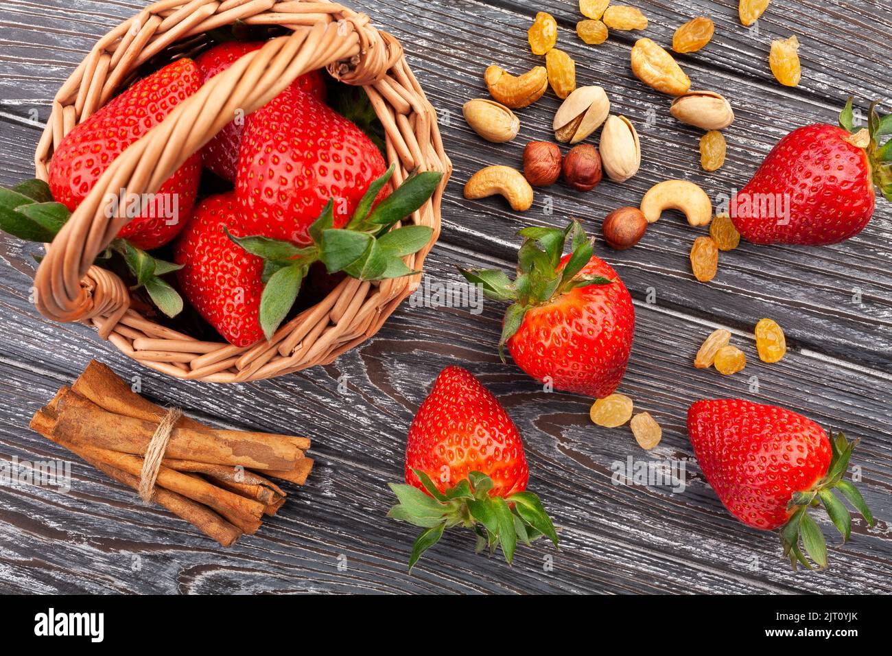 Basket with wood hi-res stock photography and images - Alamy