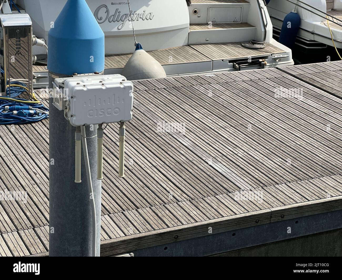 Cisco router hi-res stock photography and images - Alamy