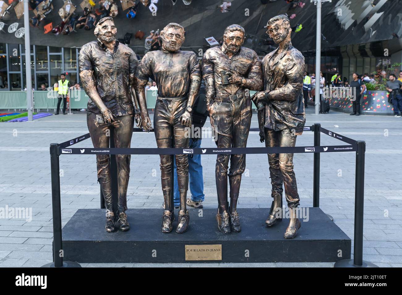 4 lads in jeans new street station hi-res stock photography and images ...