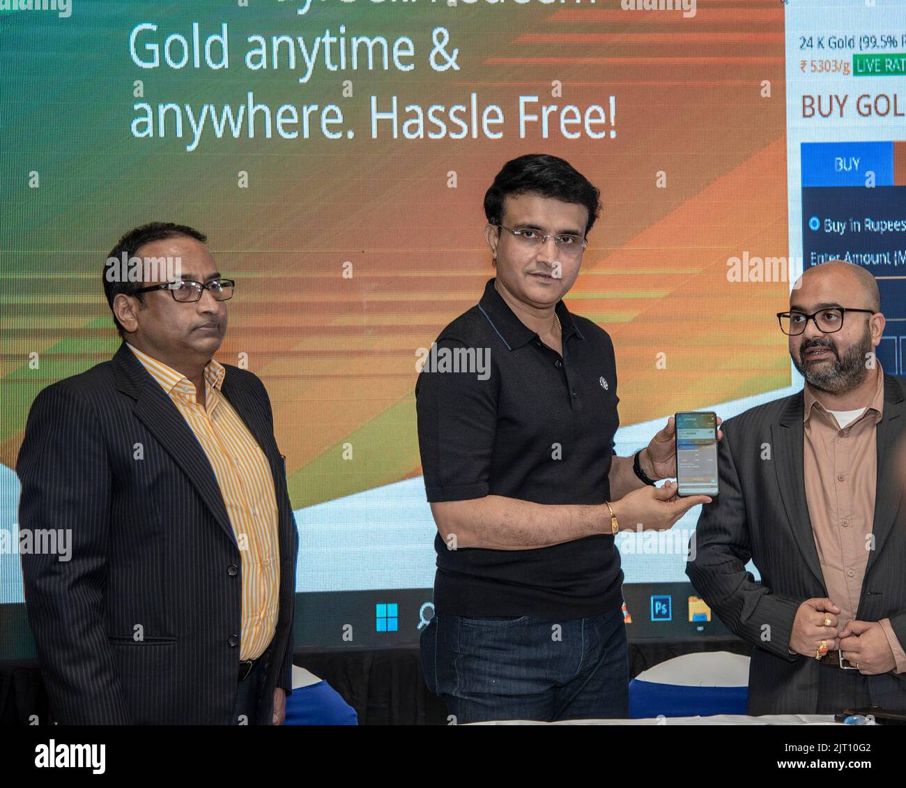 Kolkata, India. 26th Aug, 2022. Senco Gold & Diamonds, the largest ...