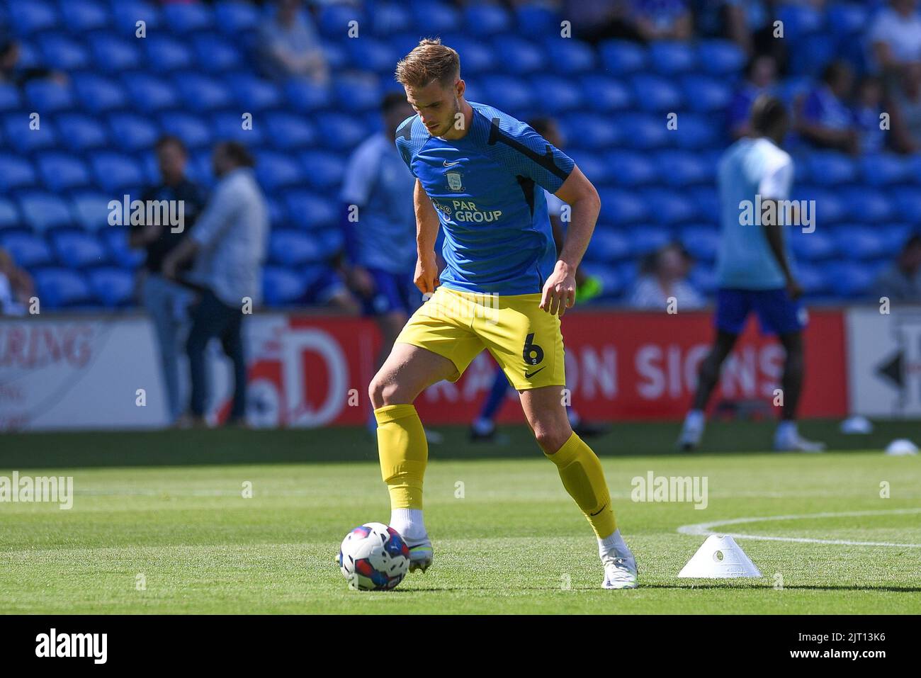Liam Lindsay (6) of Preston North End during the pre-game warmup Stock ...