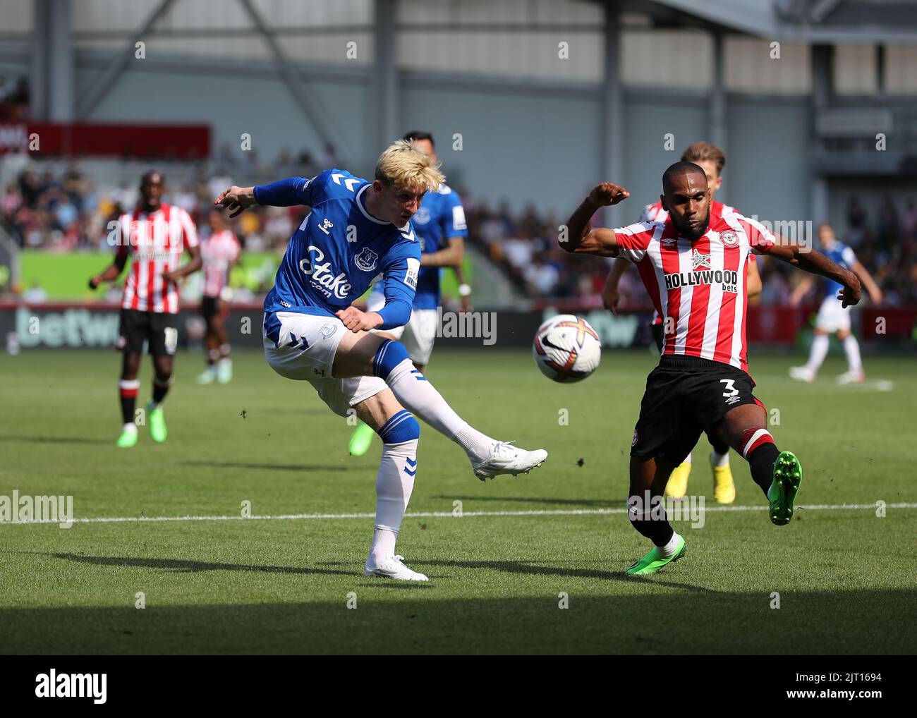 Anthony gordon everton 2022 august hi-res stock photography and images ...