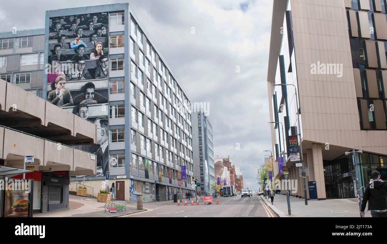 Lecture theatre mural on the Graham Hills Building at Strathclyde ...