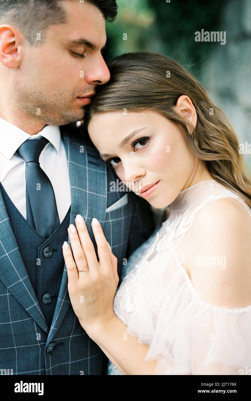 Man suit touching woman chest hi-res stock photography and images - Alamy