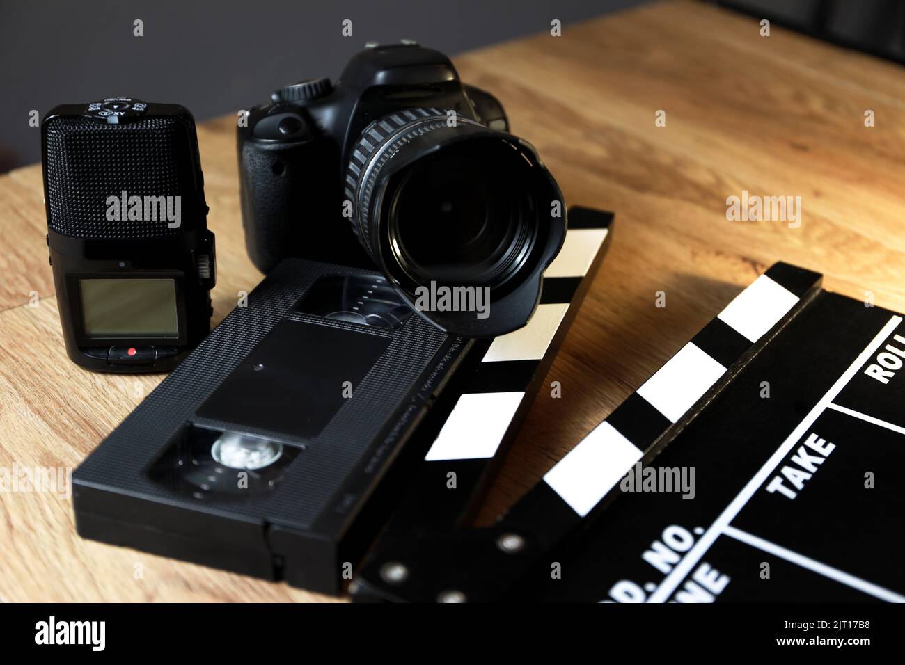 Retro studio hi-res stock photography and images - Alamy