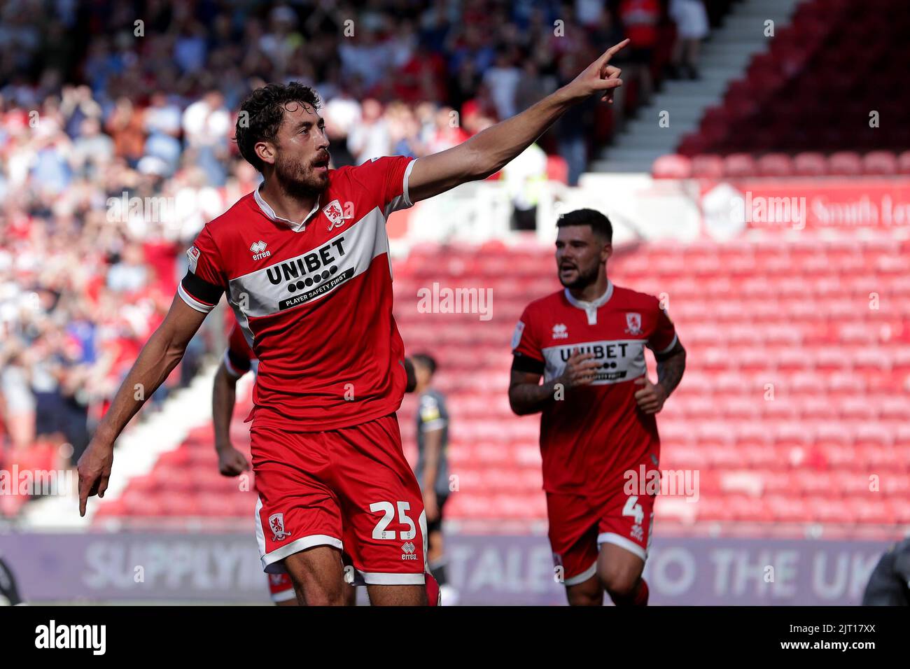 Crooks celebrates hi-res stock photography and images - Alamy