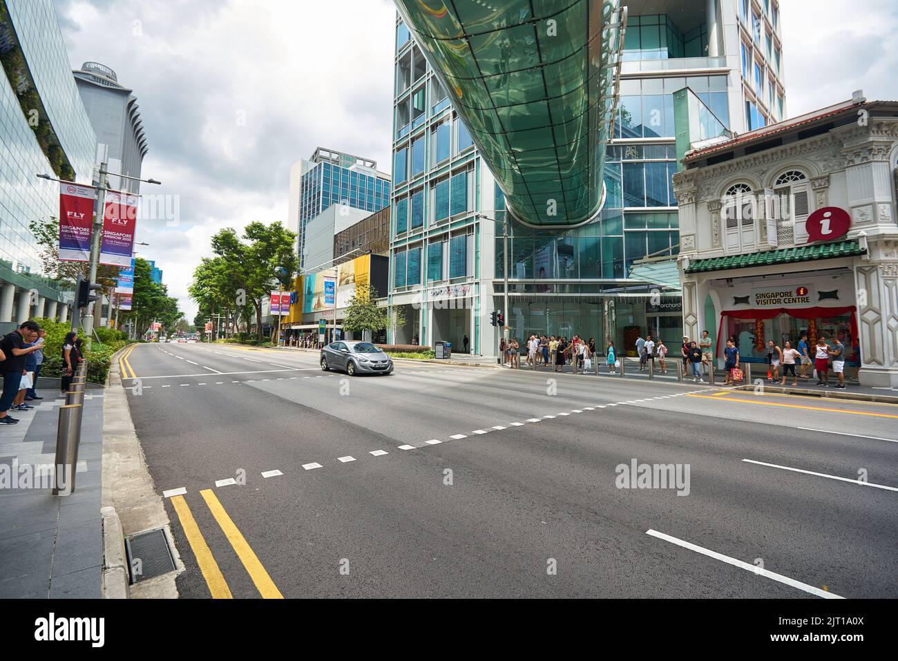 SINGAPORE - CIRCA JANUARY, 2020: street level view of Singapore Stock ...