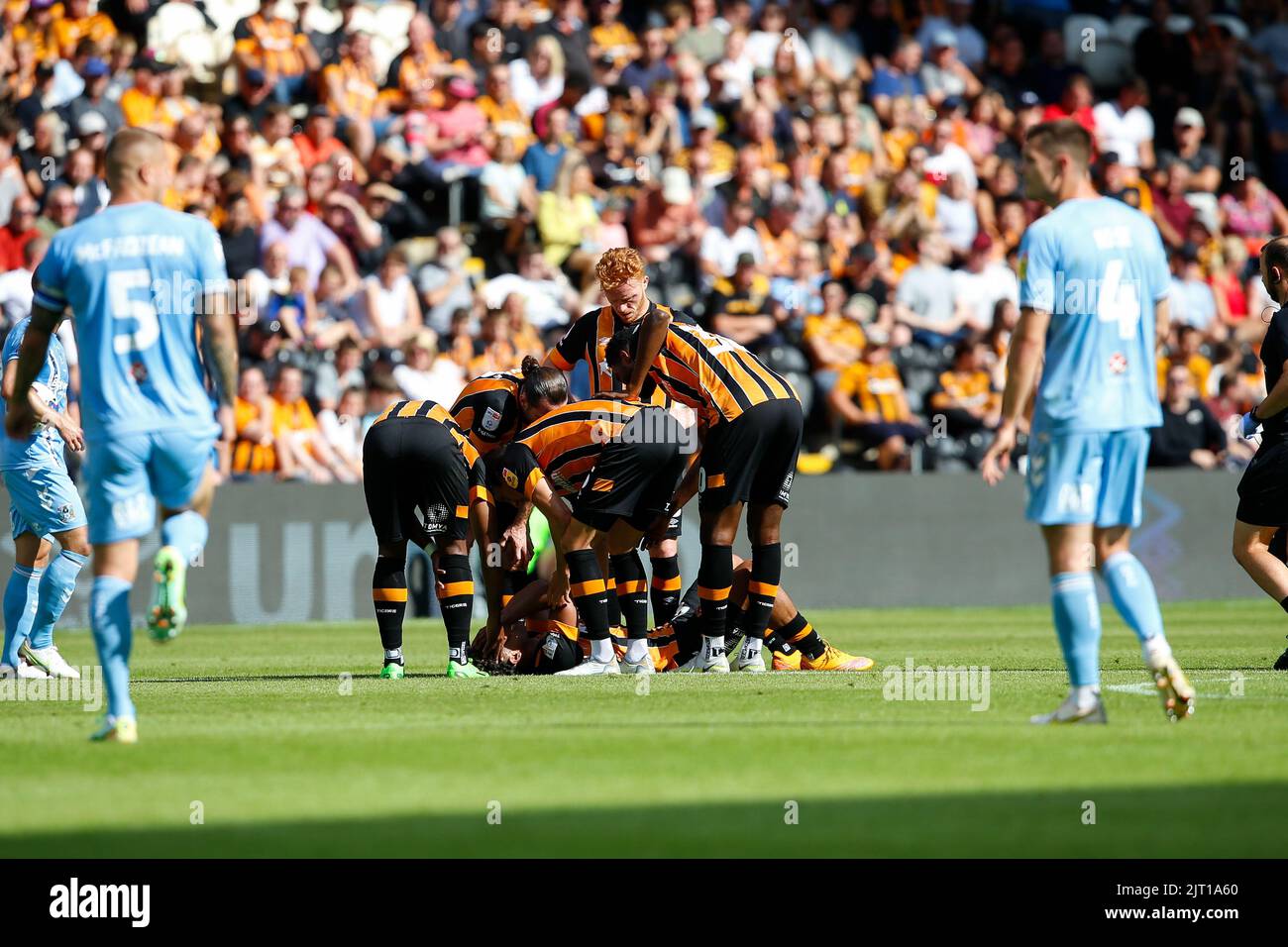 Injured hull hi-res stock photography and images - Alamy