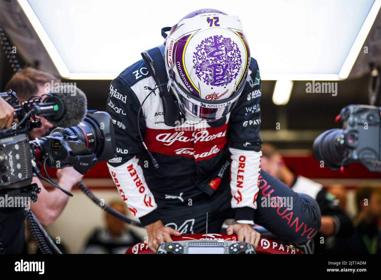 ZHOU Guanyu (chi), Alfa Romeo F1 Team ORLEN C42, portrait during the ...