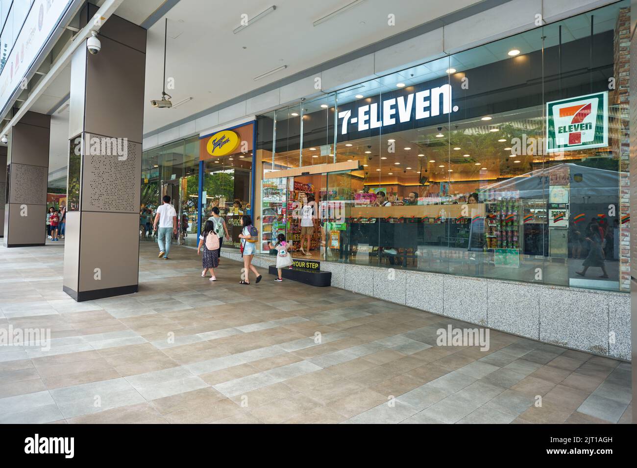SINGAPORE - CIRCA JANUARY, 2020: entrance to 7-eleven convenience store in Singapore Stock Photo ...