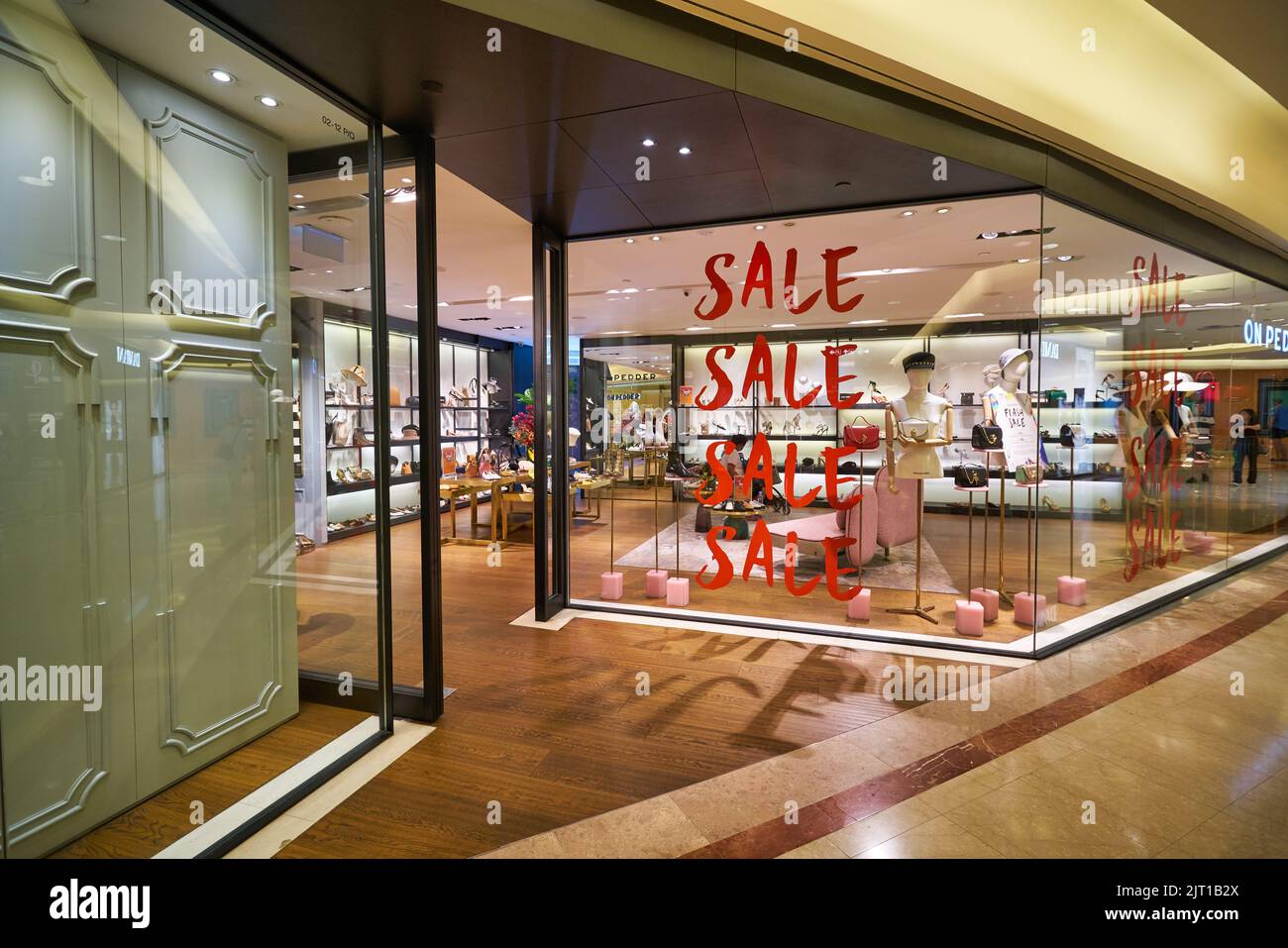 SINGAPORE - CIRCA JANUARY, 2020: entrance to On Pedder store in Nge Ann ...