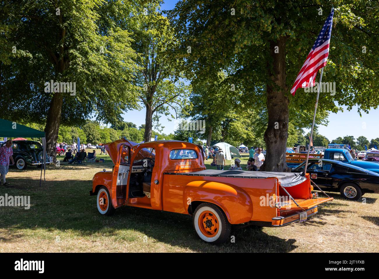 1952 Studebaker 2R10-22 pick-up truck ‘466YUF’ on display at the ...