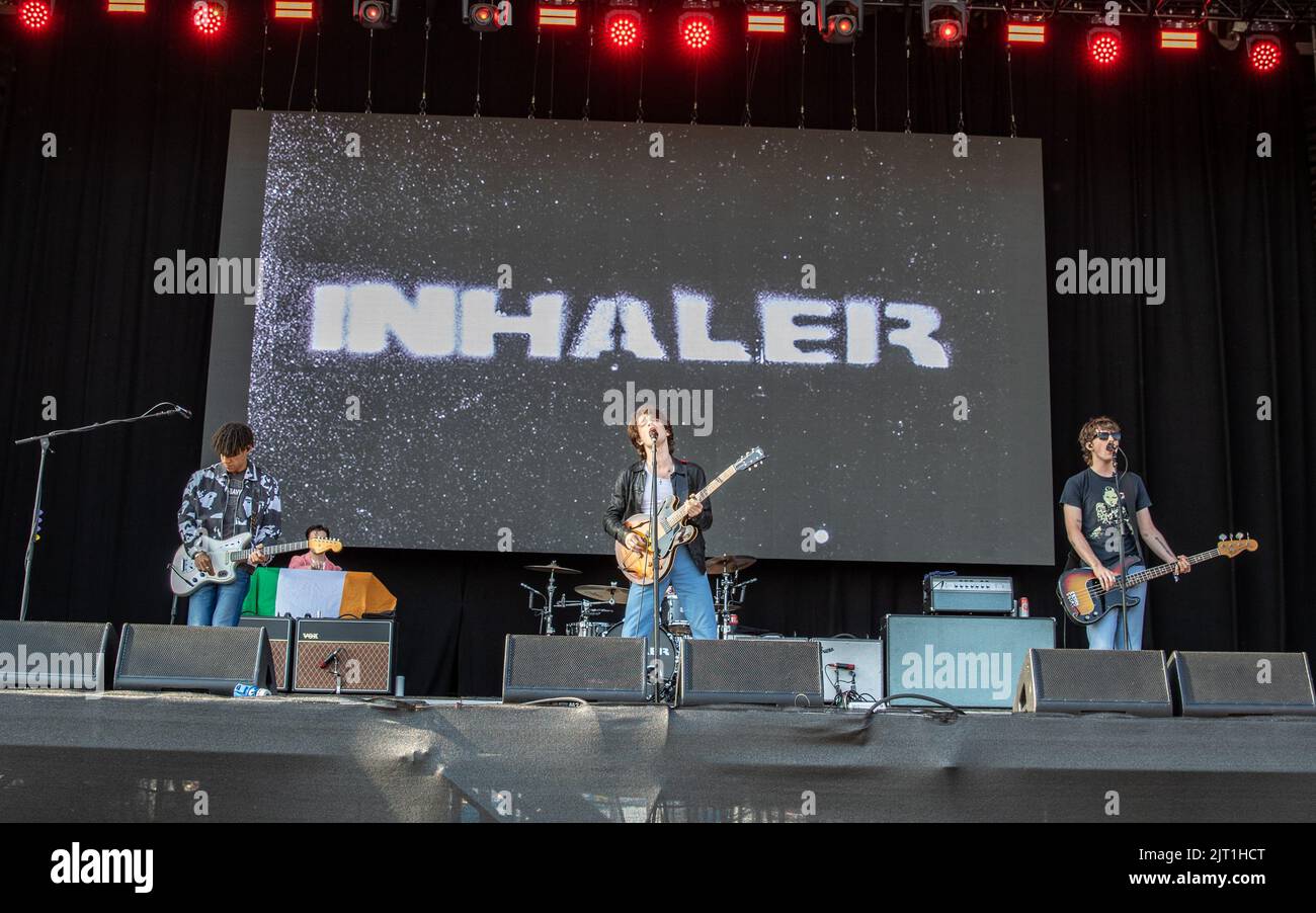 Inhaler band hi-res stock photography and images - Alamy